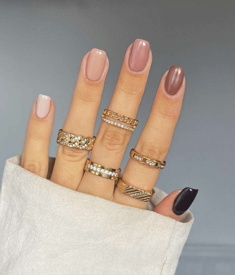 30+ Classy Short Nail Designs: A Minimalist's Dream Manicure